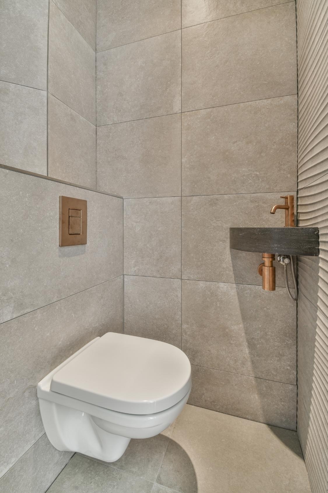 Wall Hung Toilets | Pros, Cons & Advice - The Bathroom Blueprint
